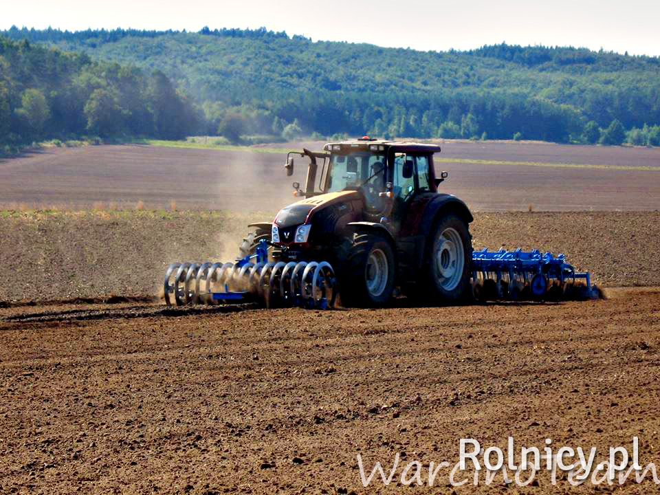 Valtra T 213, zdjęcia - Rolnicy.pl