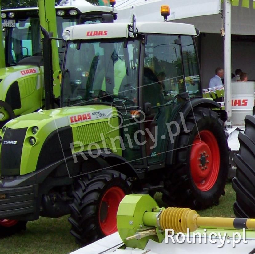 Claas Nectis 247 - dane techniczne, cena, opinie, zdjęcia, forum, spalanie